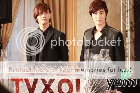 [10-12]TVXQ ama a Lin Chi-ling también, elogian a “Xiao Qiao” en “Red ...