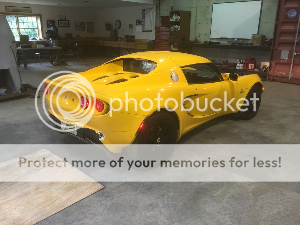 2005 Lotus Elise - 16k miles - $25,000, slightly damaged | The Lotus ...