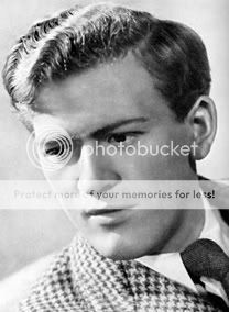 *CANDIDS* - Page 161 - The Silver Screen Oasis