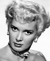 *CANDIDS* - Page 164 - The Silver Screen Oasis