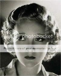 *CANDIDS* - Page 163 - The Silver Screen Oasis