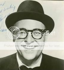 *CANDIDS* - Page 235 - The Silver Screen Oasis