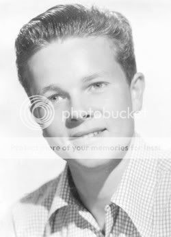 *CANDIDS* - Page 67 - The Silver Screen Oasis