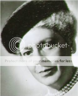 *CANDIDS* - Page 96 - The Silver Screen Oasis