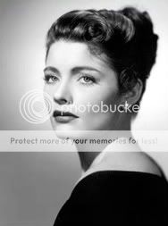 *CANDIDS* - Page 124 - The Silver Screen Oasis