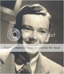 *CANDIDS* - Page 268 - The Silver Screen Oasis