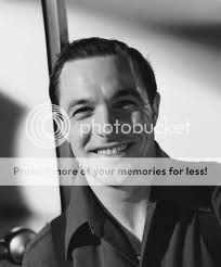 *CANDIDS* - Page 298 - The Silver Screen Oasis