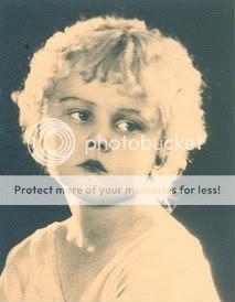 *CANDIDS* - Page 298 - The Silver Screen Oasis