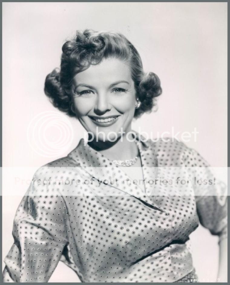 *CANDIDS* - Page 617 - The Silver Screen Oasis