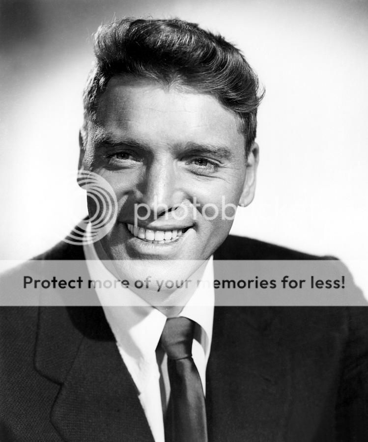 CANDIDS II - Page 200 - The Silver Screen Oasis