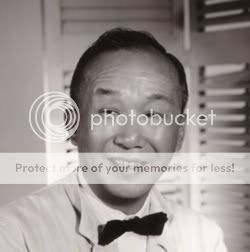 *CANDIDS* - Page 424 - The Silver Screen Oasis