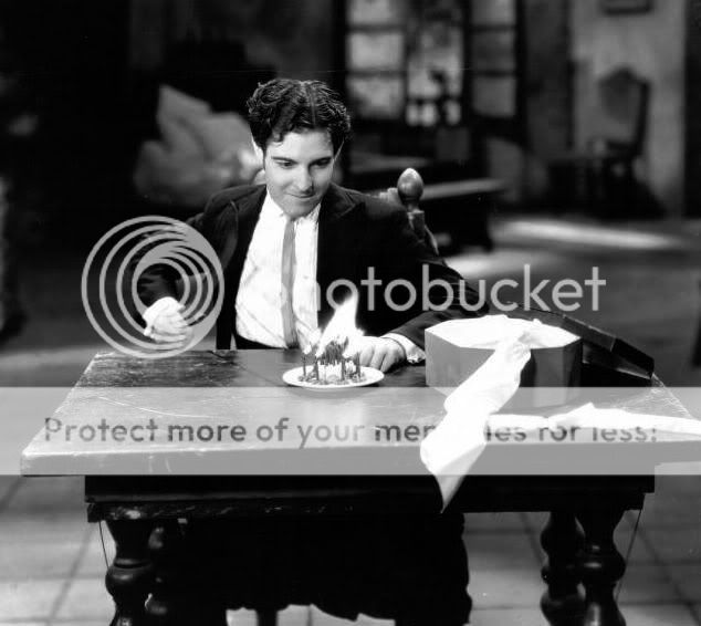 *CANDIDS* - Page 319 - The Silver Screen Oasis