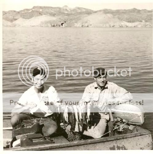 *CANDIDS* - Page 293 - The Silver Screen Oasis